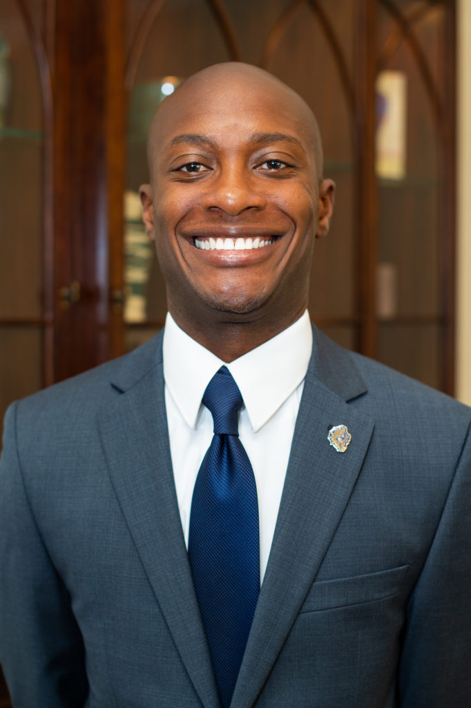 Jackson County Campus dean receives national Excellence in ...